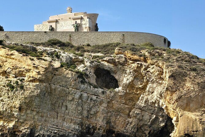 Private boat tour of the island of Ortigia and the sea caves - What’s Included and What’s Not