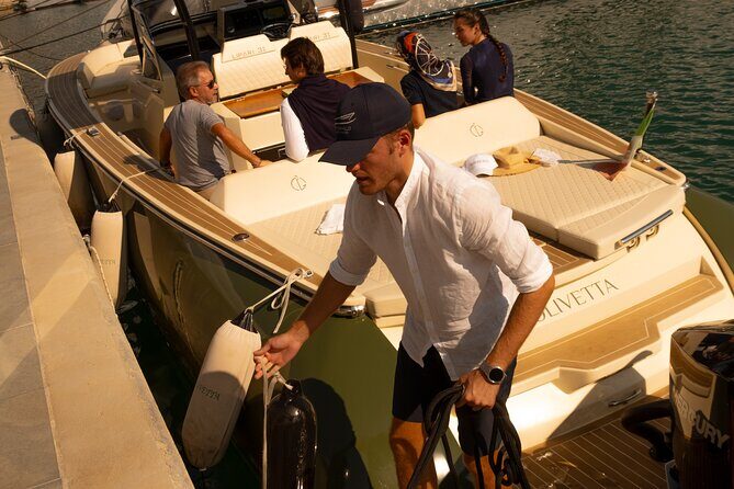 Private boat tour on the Portofino Riviera - Detailed Breakdown of the Itinerary