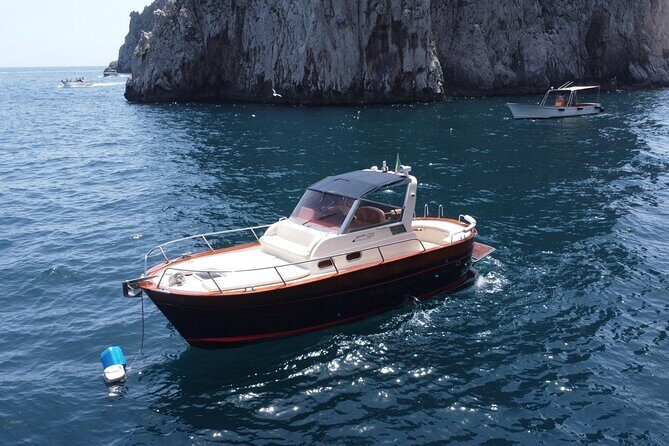 Private Boat Tour to discover Capri - What’s Included and Not