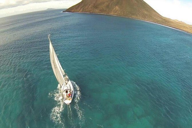 Private Boat Tour to Lobos Island from Corralejo - An In-Depth Look at the Tour Experience