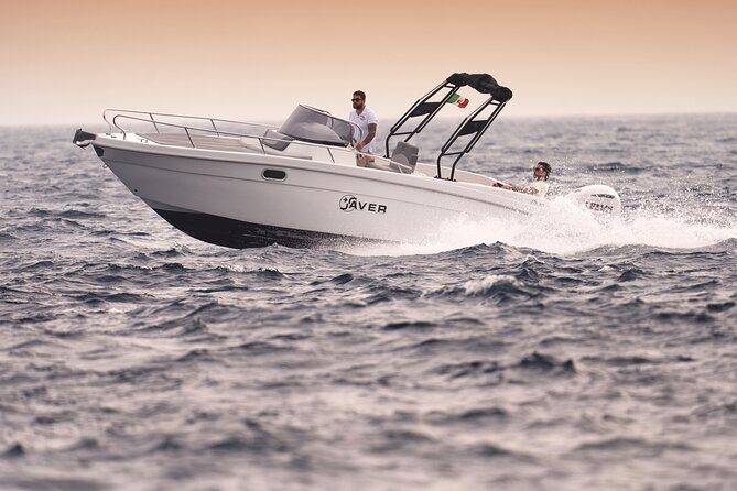 Private Boat Tour with Saver 7.50 WA - What’s Included and What Costs Extra?