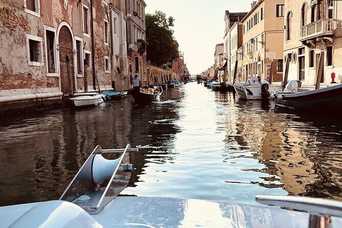 Private Boat Tour with Skipper Sailing the Lagoon of Venice Italy - Authentic Experiences & Highlights from Reviews