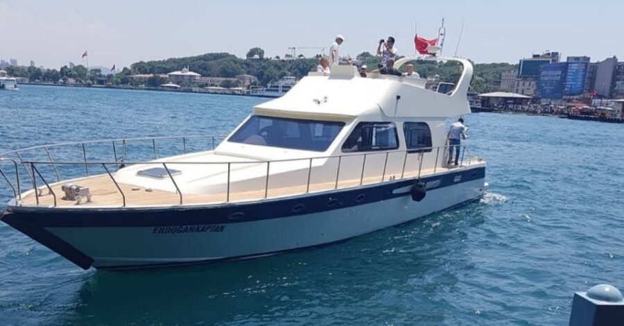 Private Bosphorus Sightseeing Cruise By Luxury Yacht - Who Is This Tour Best Suited For?