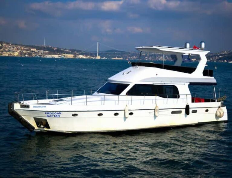 Private Bosphorus Yacht Experience in Istanbul - Who Is This Tour Best For?
