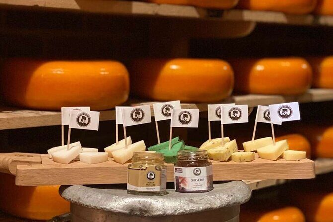 Private Bruges Food Tour: 8 Tastings of Local Delicacies - Authentic Reviews and Insights