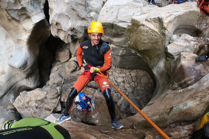 Private canyoning adventure in the Buitreras Canyon - Who Will Love This Tour?
