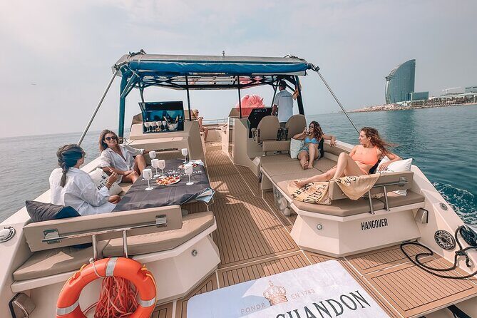 Private Charter in Catamaran Alexa by Barcelona 12 pax 2/4/8 HS - The Value and Price