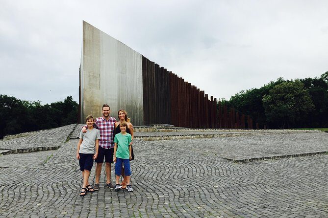 Private Communist Budapest Tour - Why This Tour Works Well