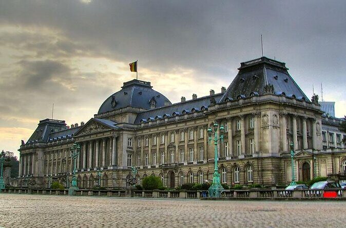 Private Day Trip Brussels from Paris with Chocolate/Beer Tasting - Transportation & Comfort