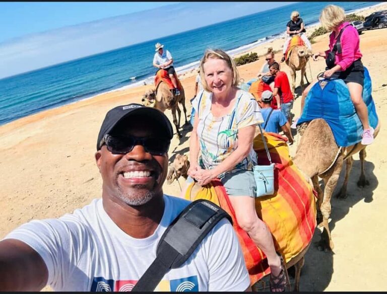Private DayTrip from Cádiz to Tangier: All in one Experience - Exploring Tangier’s Vibrant Heart