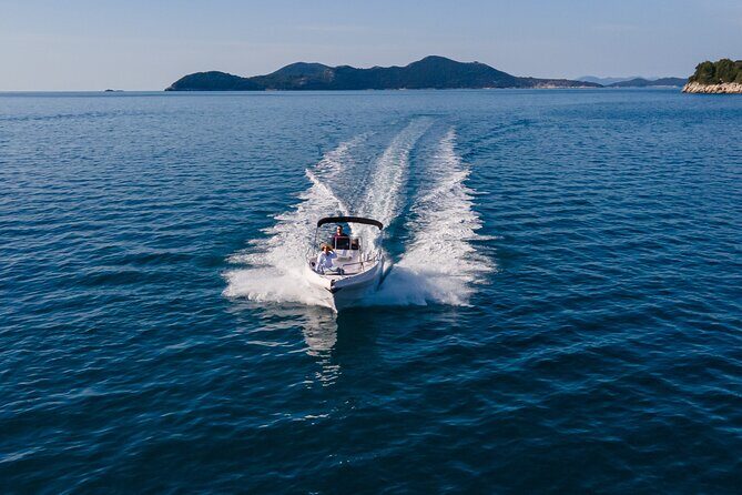 Private Elaphite Islands and Blue Cave : Dubrovnik - Visiting the Blue Cave in Kolocep Island