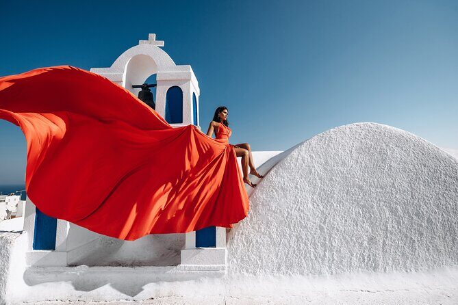 Private Flying Dress Photoshoot in Santorini - An In-Depth Look at the Santorini Flying Dress Photoshoot