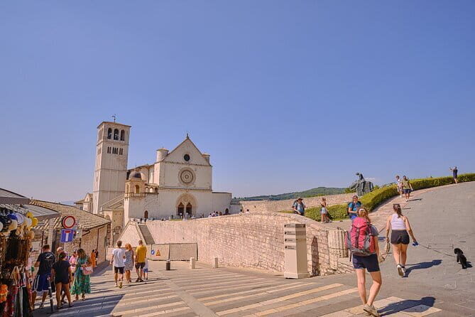 Private Full-Day Tour of Assisi and Cortona from Florence - Transition to Cortona: Sunlit Streets and Artistic Vibes