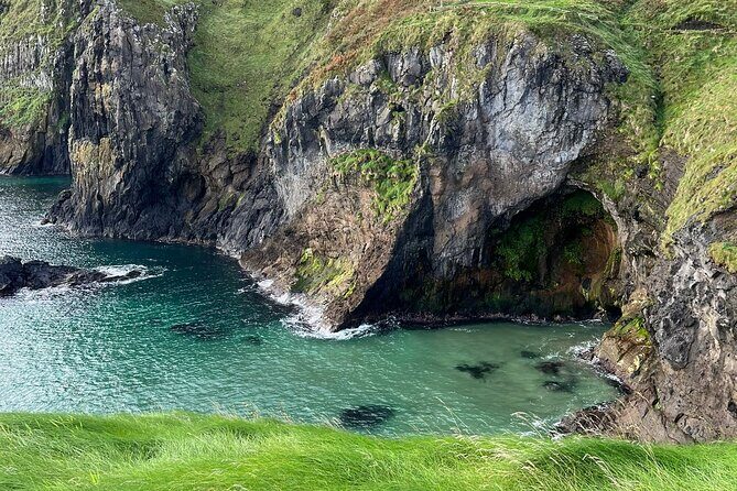 Private Giant's Causeway Tour including Game of Thrones Sites - Practical Tips for Booking and Enjoying the Tour