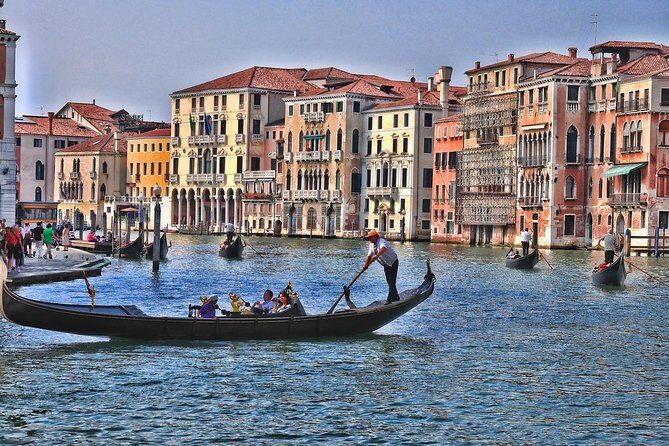 Private Gondola Serenade with Music - Authentic Experiences and Real-World Insights