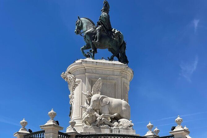 Private Guided Walking Tour in Lisbon - Analyzing the Value