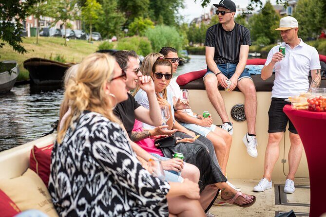 Private Haarlem Canal Cruise with Captain (Electric Boat) - FAQ