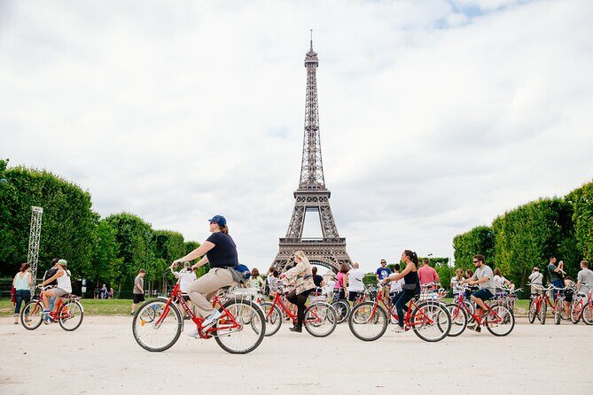 Private Highlights of Paris Bike Tour - What You Get and What You Don’t