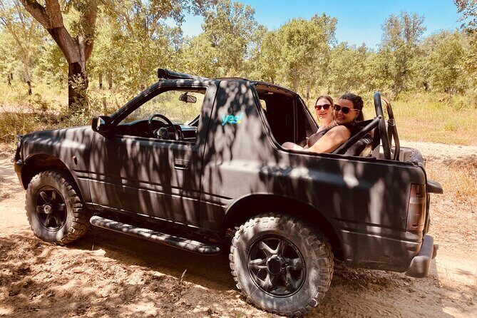 Private Jeep Tour from Lisbon  Arrábida, Sesimbra & Beach Picnic - Who Will Love This Tour?