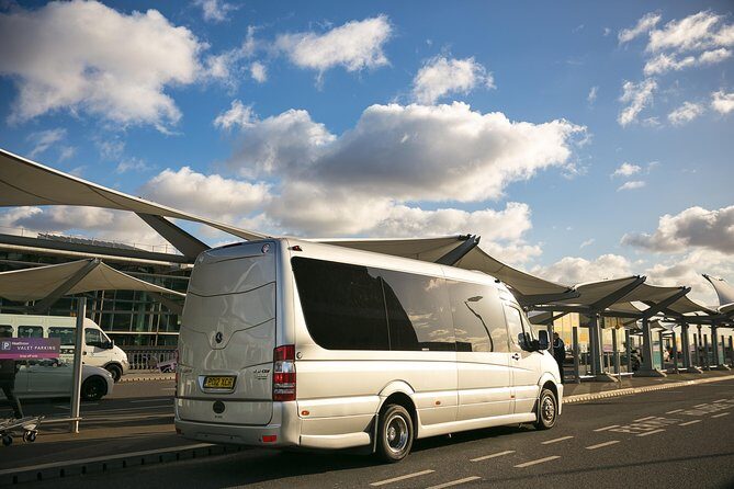 Private Minibus Arrival Transfer: Gatwick to Central London Airport - Who Would Benefit Most from This Service?