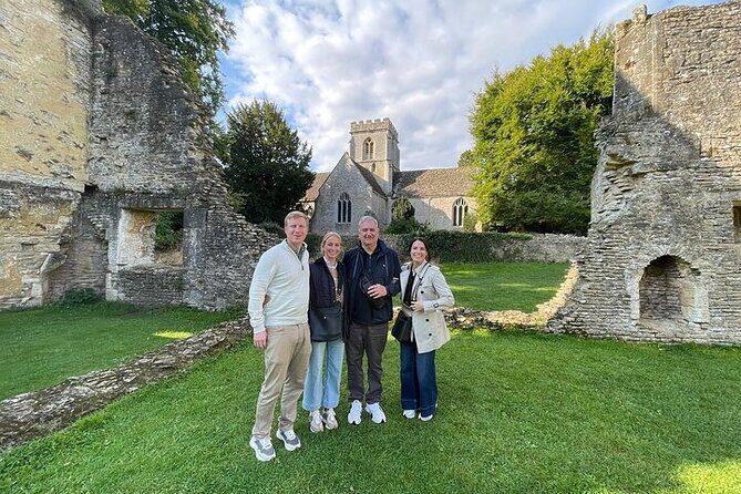 Private One Day Luxury Tour of The Cotswolds - First Stop: Bourton-on-the-Water – The Charming Village