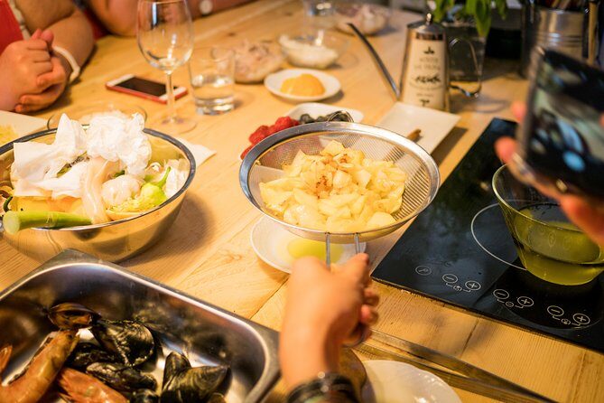 Private Paella class, Tapas, full menu and Sangria workshop - The Itinerary: A Step-by-Step Walkthrough