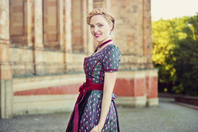 Private Photo Session outside Neuschwanstein Castle - The Photos and Delivery