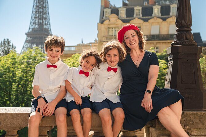 Private Photo Shoot at the Eiffel Tower or Louvre - Why These Locations Matter