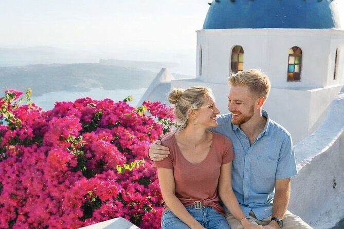 Private Photoshooting in Santorini with a local Photographer - Whats Included and What to Keep in Mind