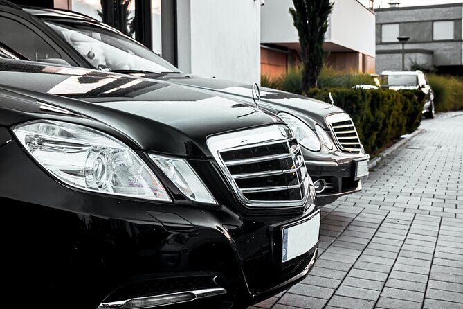 Private Sedan (4 seats) Transfer from Dublin Airport to Dublin City Center - Why Choose a Private Sedan Transfer in Dublin?