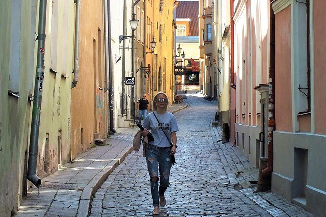 Private Shore Excursion: Tallinn Old Town Walking Tour with Round-Trip Transfer - Practical Details That Matter