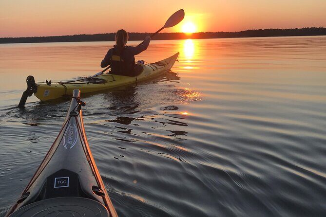 PRIVATE Sunset Kayaking in Stockholm Archipelago Nature Reserve - Practical Details and What to Pack