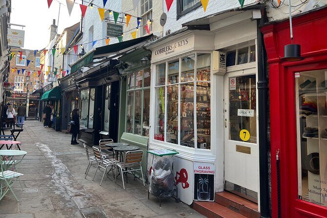 Private Ted Lasso Filming Locations Tour - What Makes This Tour Stand Out?