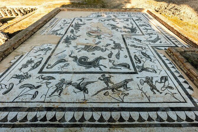 Private Theatrical Journey with Roman Emperor in Italica - Wrapping Up with a Delicious Lunch