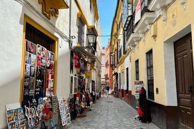 Private Tour Alcazar Seville Cathedral and Giralda Tower Climb - What’s Included and What to Consider