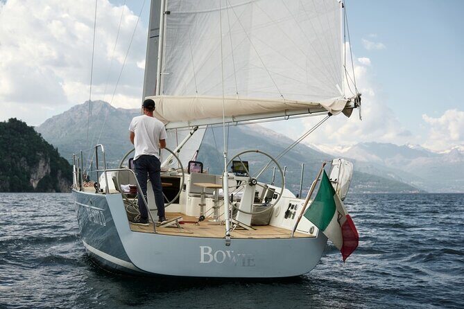 Private Tour by Modern Sailboat Lake Como with Aperitif - Varenna and Its Villas