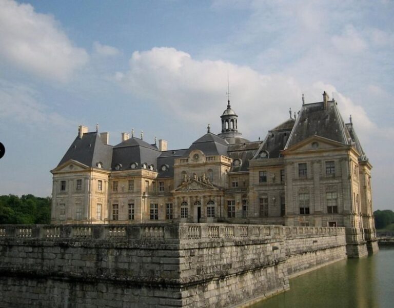 Private tour: Chateaux de Vaux le Vicomte & Fontainebleau - Analyzing the Value: Is It Worth the Cost?