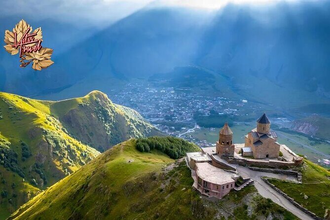 Private Tour from Tbilisi to Kazbegi and Gudauri - Key Points