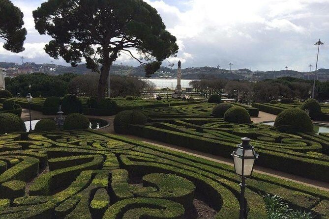 Private tour Lisbon - full day - The Itinerary Breakdown: What to Expect