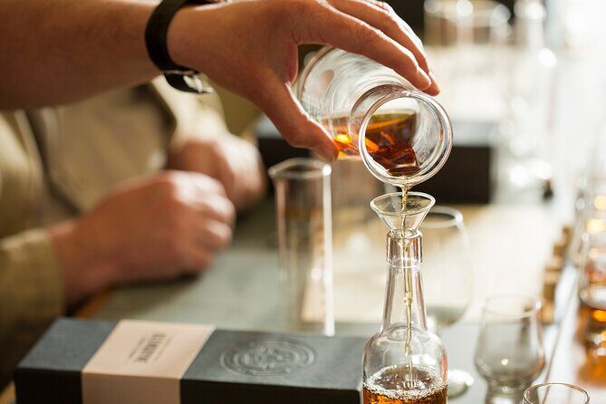 Private Tour of Glasgow Distilleries and a Loch Lomond Cruise - Stop 2: Loch Lomond Cruise with Sweeneys Cruise Co — Experience Cruise