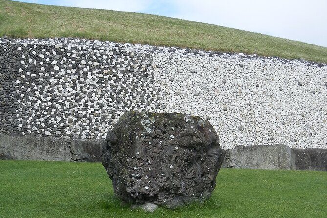 Private Tour of Newgrange and The Hill of Tara - Cost and Value