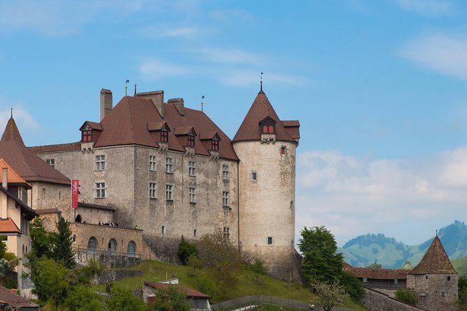 Private Tour to Gruyères, Chocolate & Cheese Factory from Geneva - What to Expect from the Experience