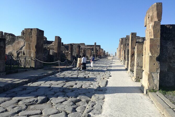 Private Tour with Official Guide through the wonders of Pompeii. - The Sum Up