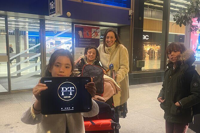 Private Transfer Charles de Gaulle Airport CDG to Disney Paris - Why This Transfer Works Well for Different Travelers