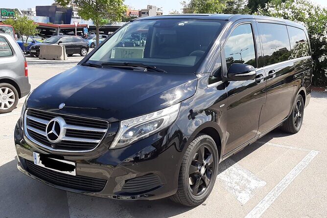 Private Transfer from Barcelona Airport to Cruise Port - Meeting Points and Logistics