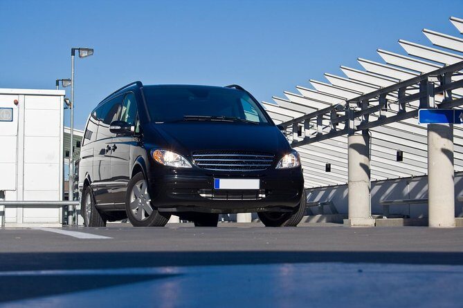 Private Transfer from Disneyland Paris to Charles de Gaulle or Orly Airports - Deep Dive Into the Experience