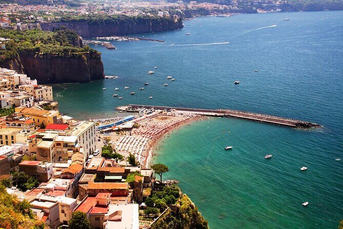 Private transfer from Naples/Salerno to Sorrento, or vice versa - The Vehicle and Comfort
