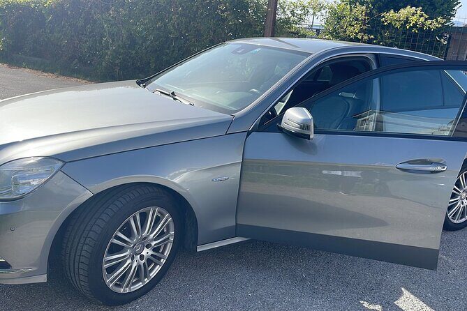 Private Transfer from Naples Train Station to Sorrento - Vehicle & Comfort