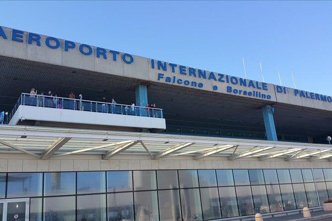 Private transfer from Palermo airport to Cefalù or vice versa - An In-Depth Look at the Transfer Experience