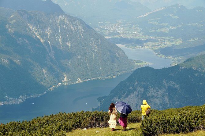 Private transfer from Salzburg to Vienna with 3h Sightseeing stop in Hallstatt - Why This Transfer Offers Good Value
